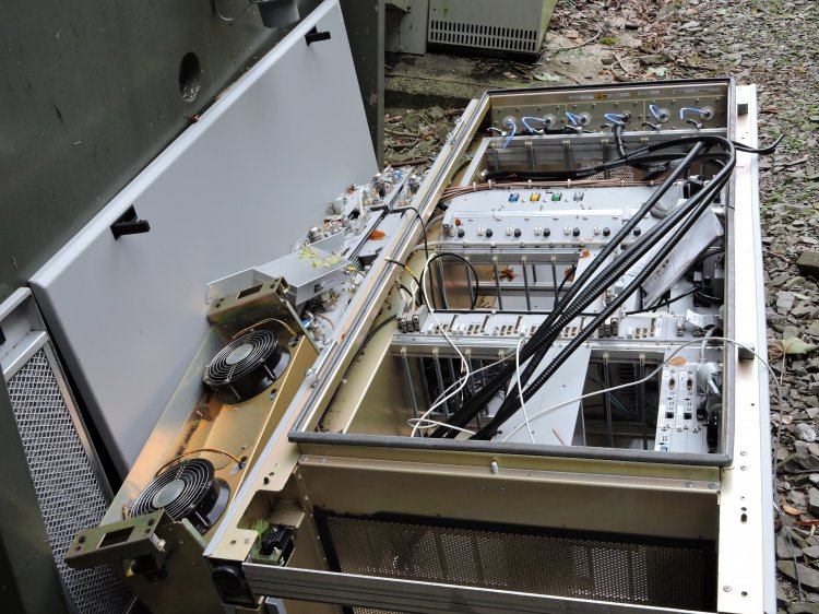 mb21 - The Transmission Gallery