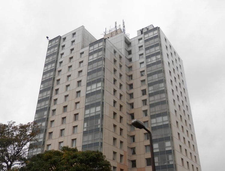 mb21 - The Transmission Gallery